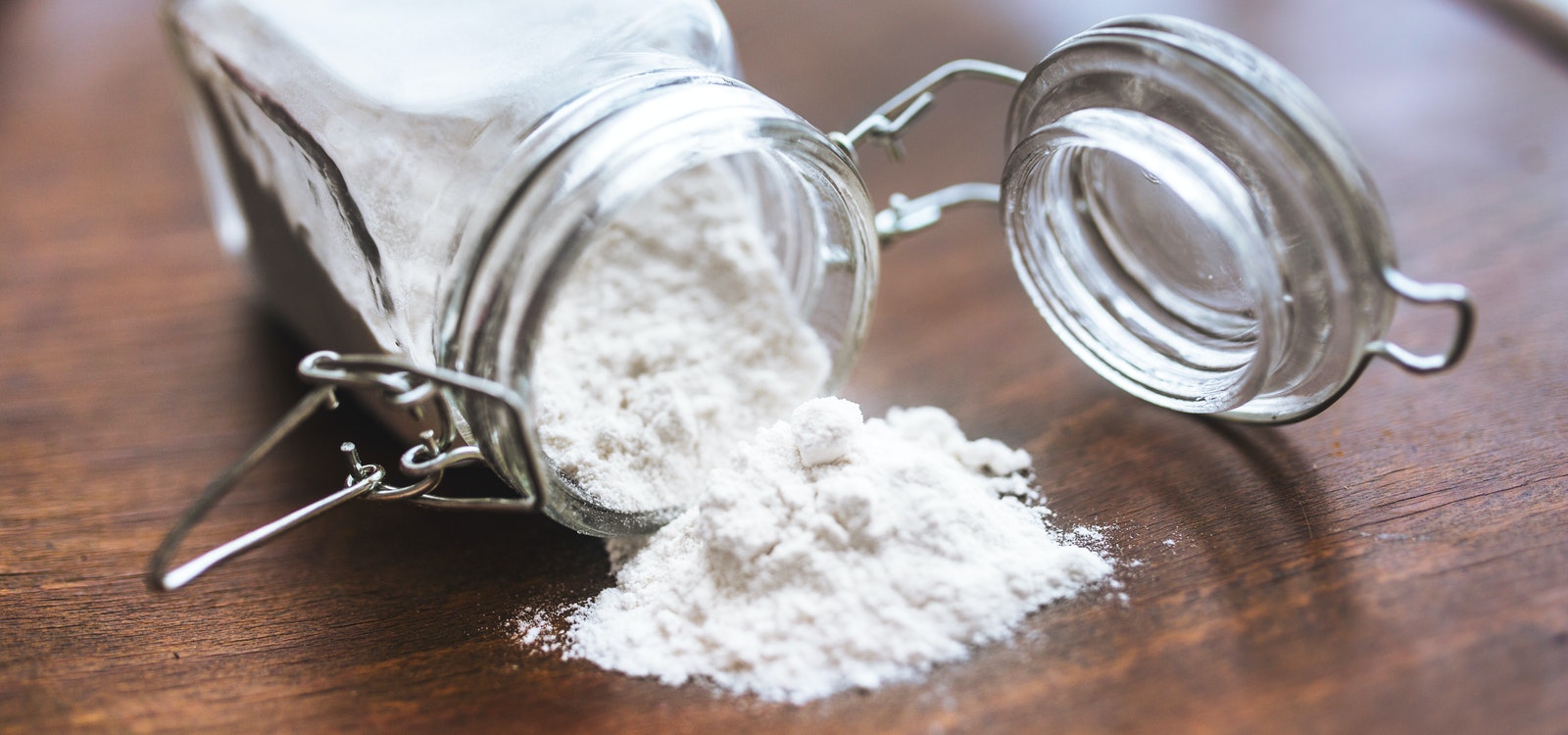 Baking Soda Weed Killer A Safe Natural Alternative